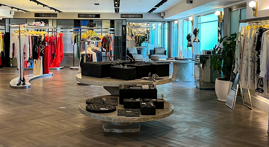 FINNS VIP Beach Club - Leder Haus